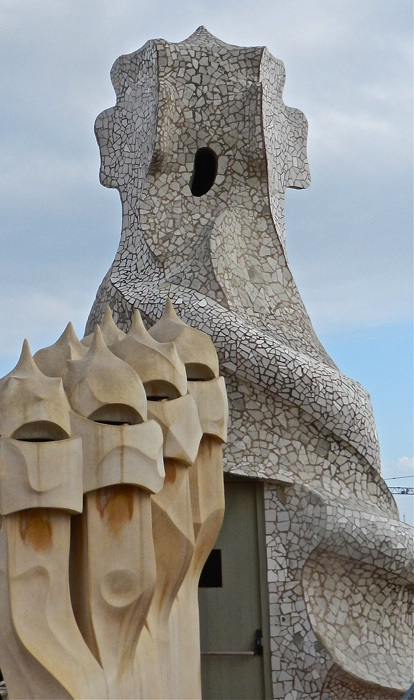 The Genius of Antoni Gaudi (1852-1926) – Adventures in Wonderland