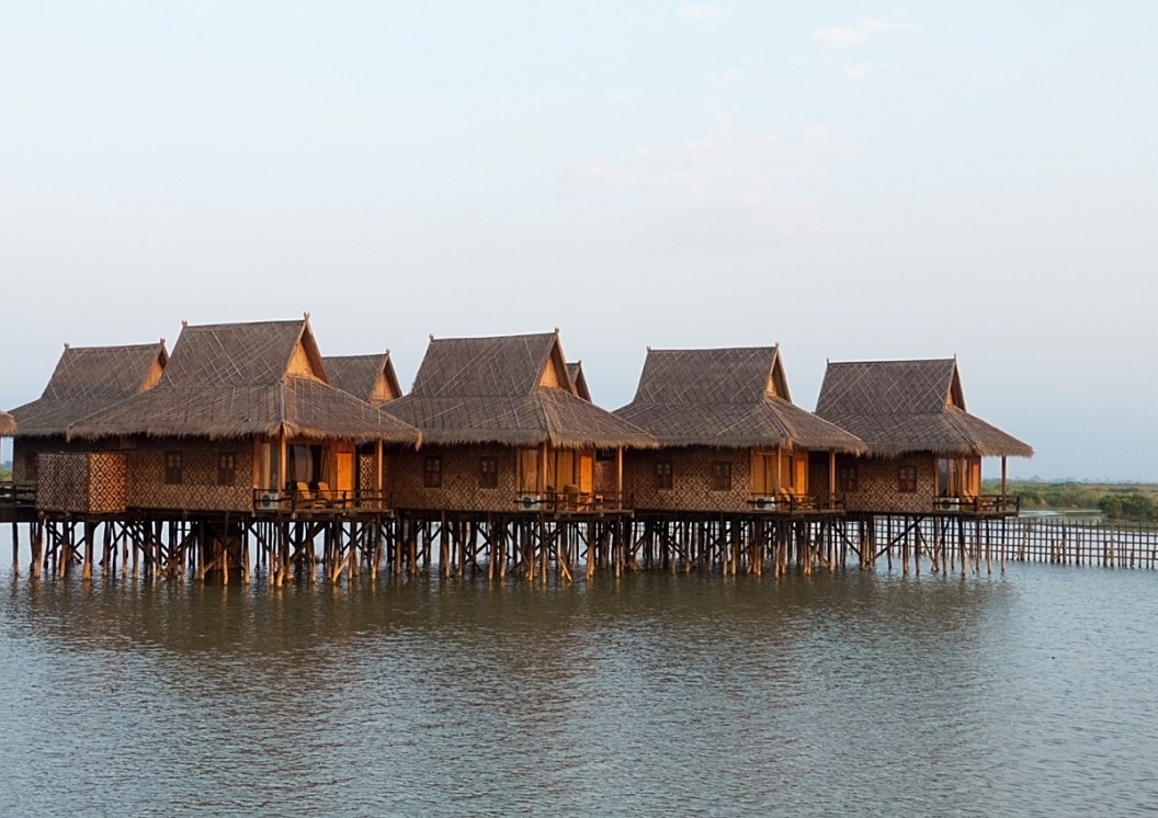 Stumpy Buddhas, Leg Rowers, and Five Star Luxury on Inle Lake ...
