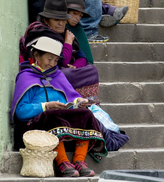 The Cañari of Ecuador, a ‘palace’ and a pig. – Adventures in Wonderland