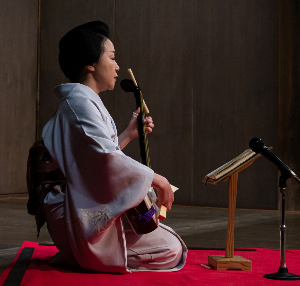 A Moving Work Of Art – a glimpse into the world of the geisha ...