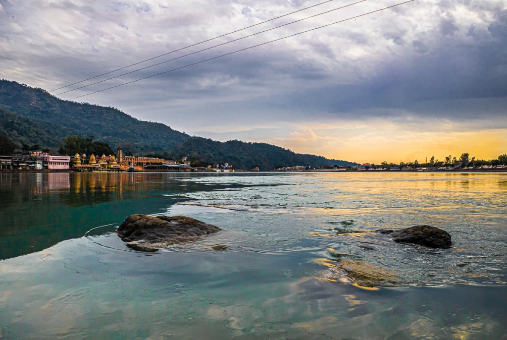 Born Of All The Sacred Waters – rituals and devotions to the Ganges ...