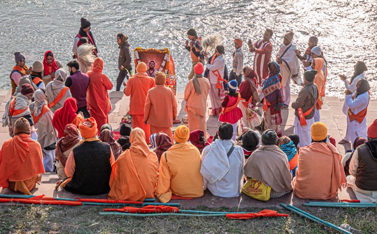 Born Of All The Sacred Waters – rituals and devotions to the Ganges ...